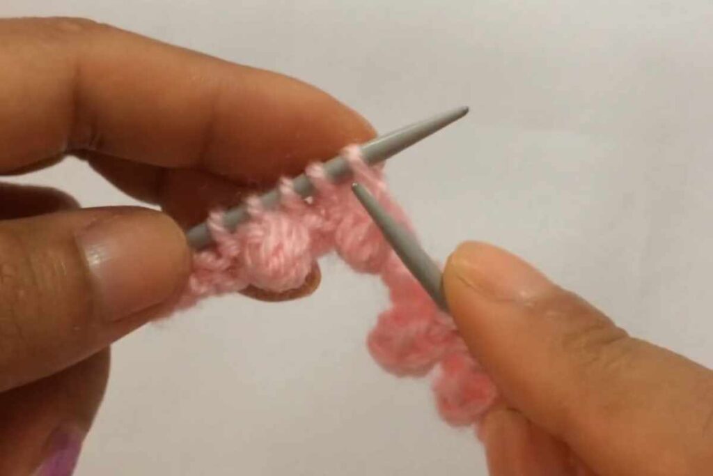 How to Knit a Gorgeous Stitch for Sweaters and Cardigans for Women