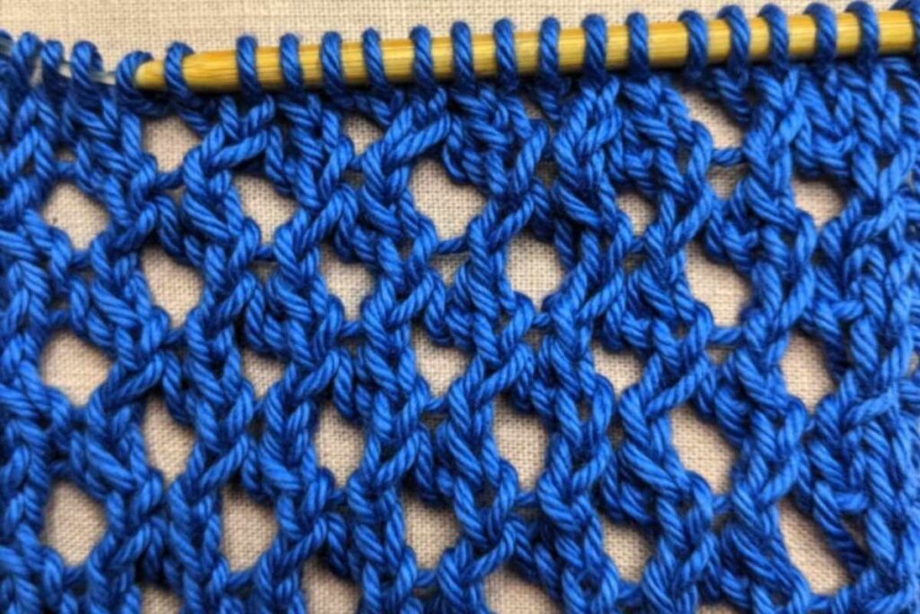 Chain Link Mesh Knitting Stitch – Openwork Knitting Pattern