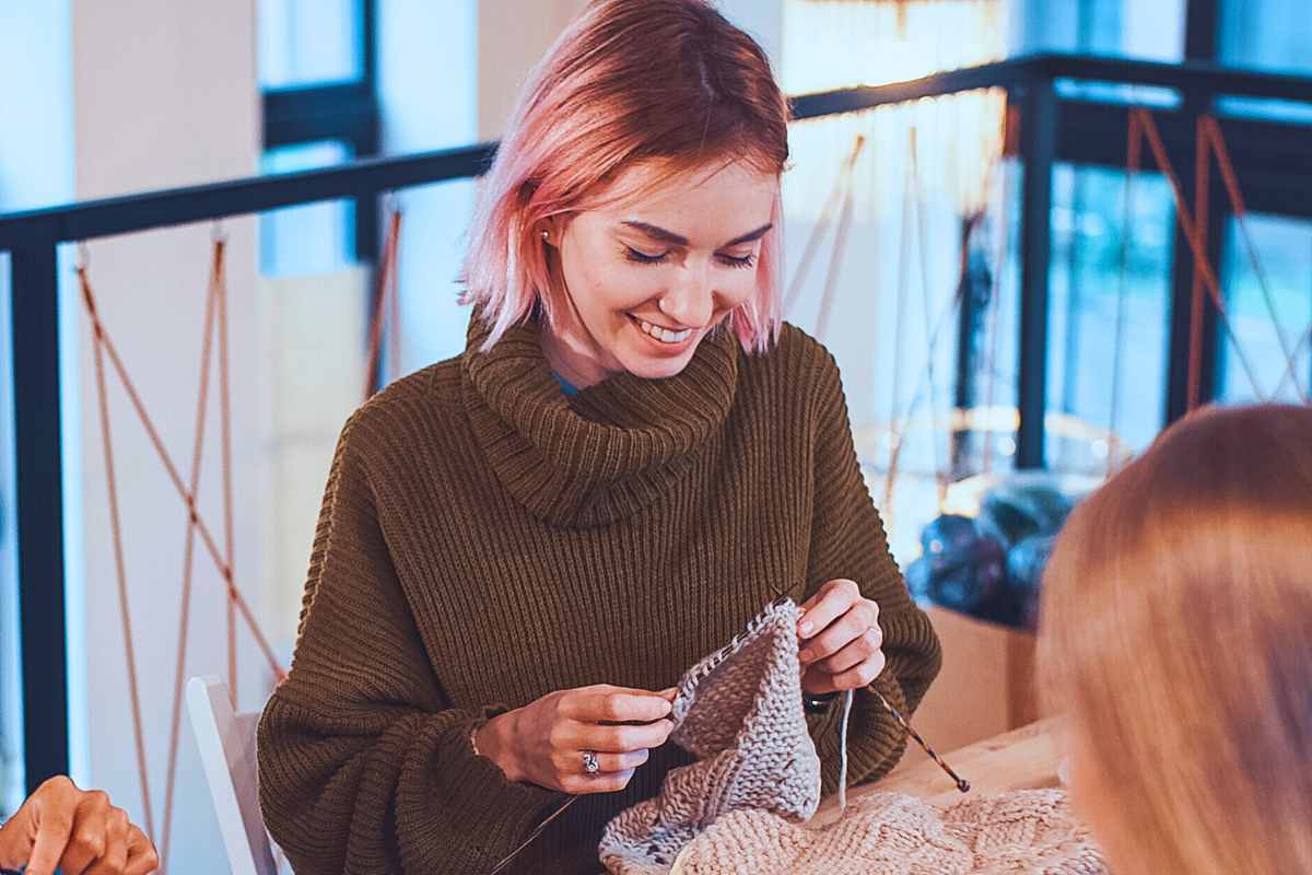 Knitting Tips for Beginners: Avoiding Frustration and Burnout