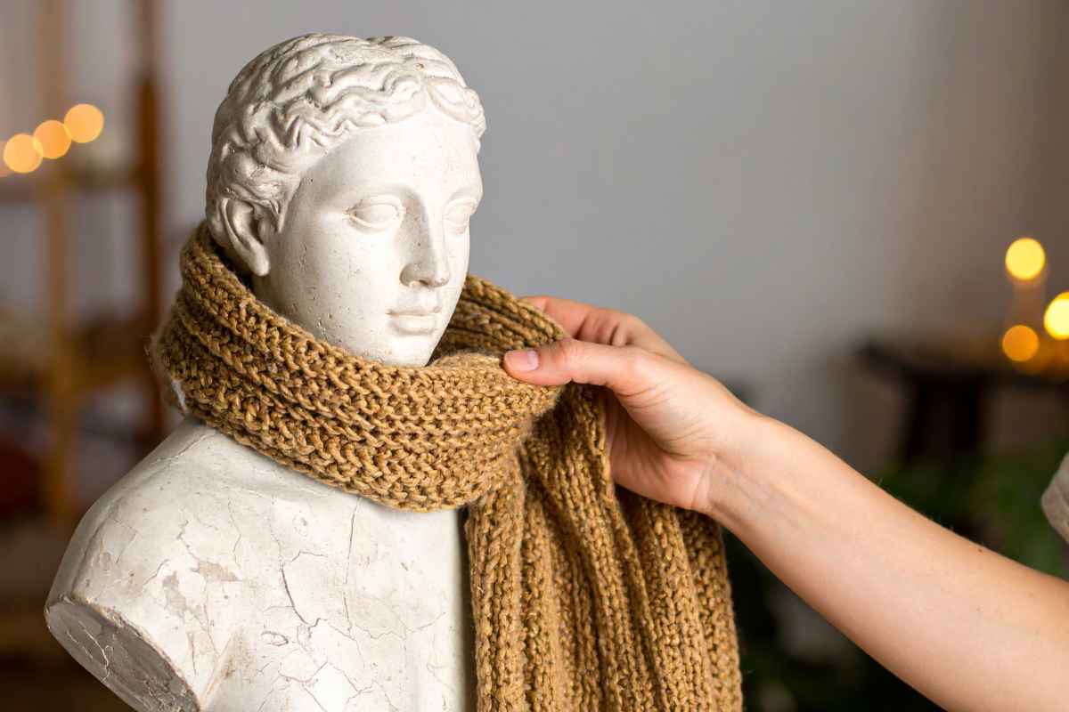 Handmade Knit Scarf: 3 Must-Try Styles