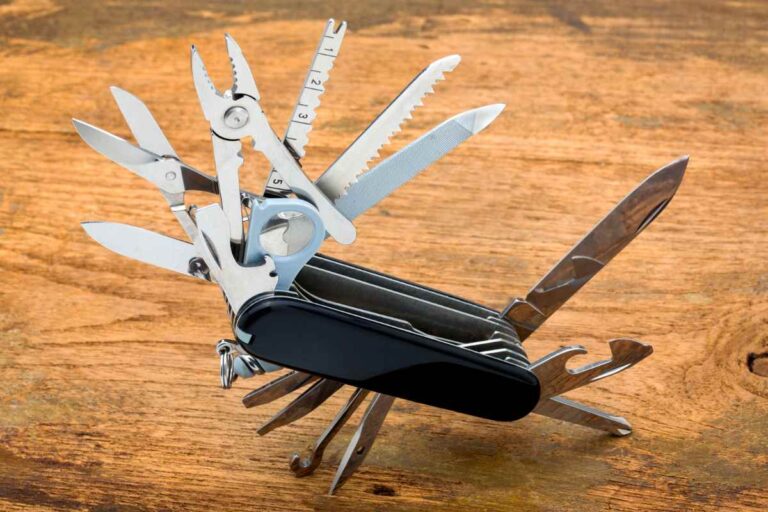 5 Essential Gear Items for Your Next Water Adventure - Urbaki Outdoor