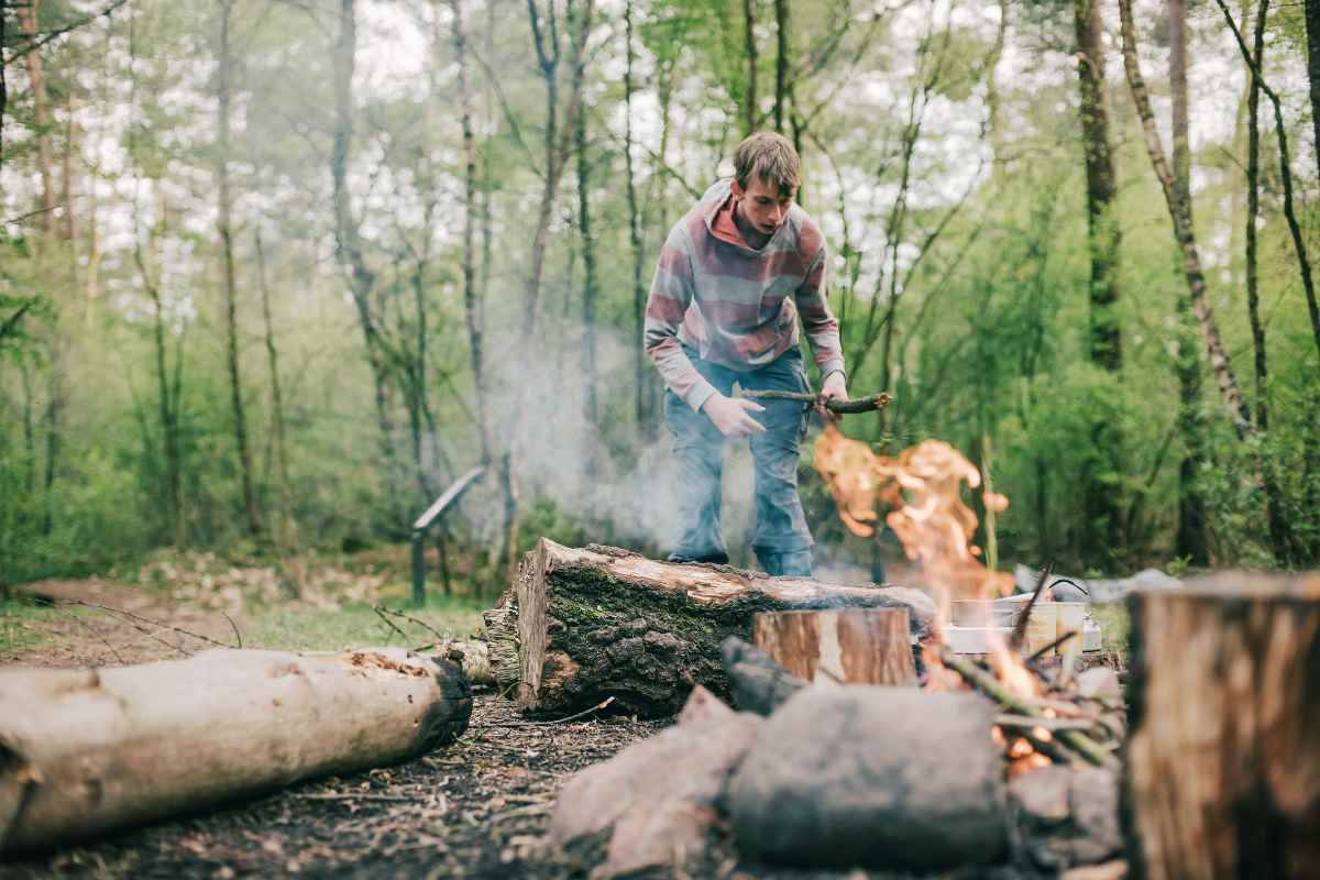 7 Essential Skills for Wilderness Survival - Urbaki Outdoor