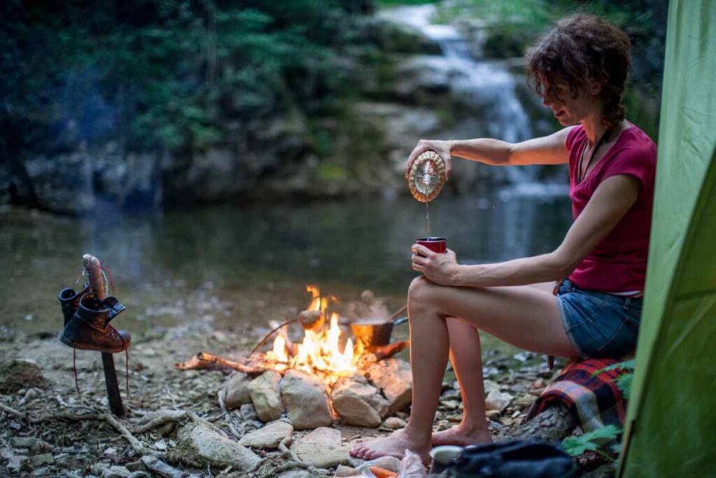 The Best Ways to Purify Water While Camping - Urbaki Outdoor