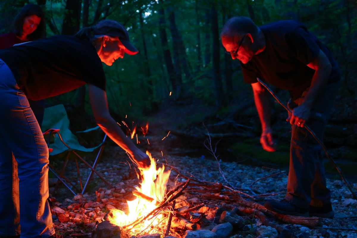 Building a Campfire: A Beginner's Guide - Urbaki Outdoor