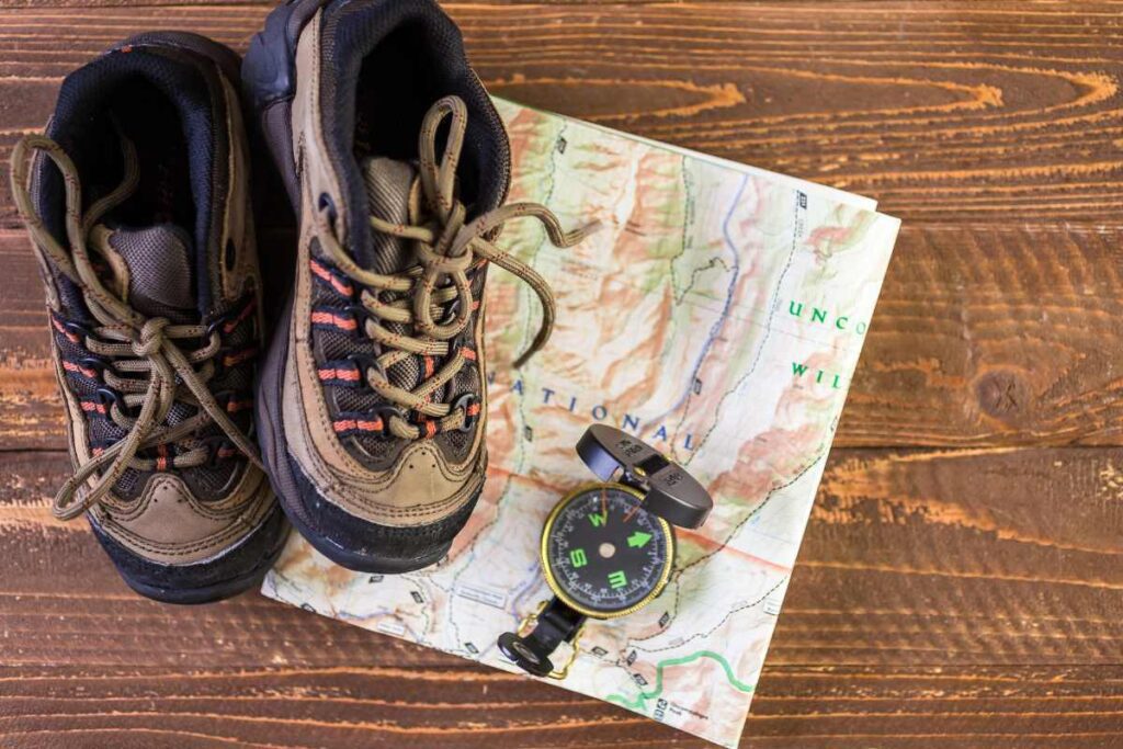 How to Navigate Using a Map and Compass - Urbaki Outdoor