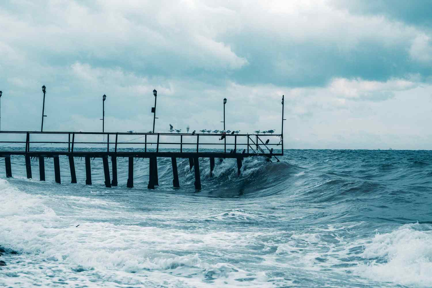 How to Read Tides and Currents for Safe and Enjoyable Water Adventures ...