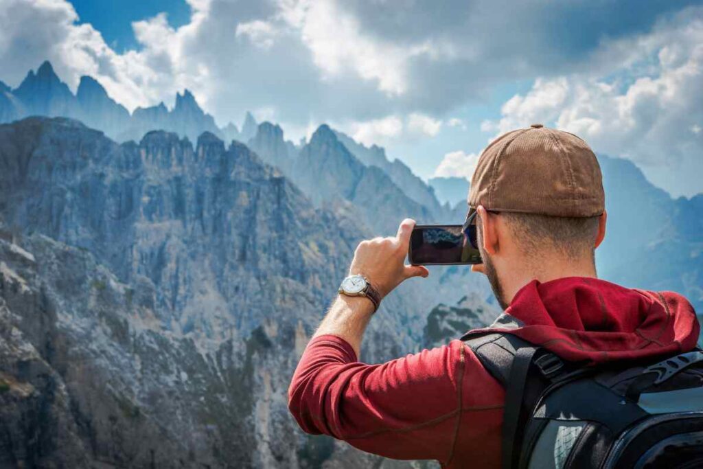 The Best Outdoor Activities for Introverts - Urbaki Outdoor