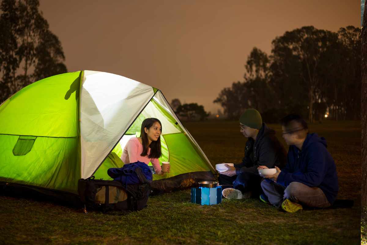 The Art of Minimalist Camping: What You Really Need - Urbaki Outdoor