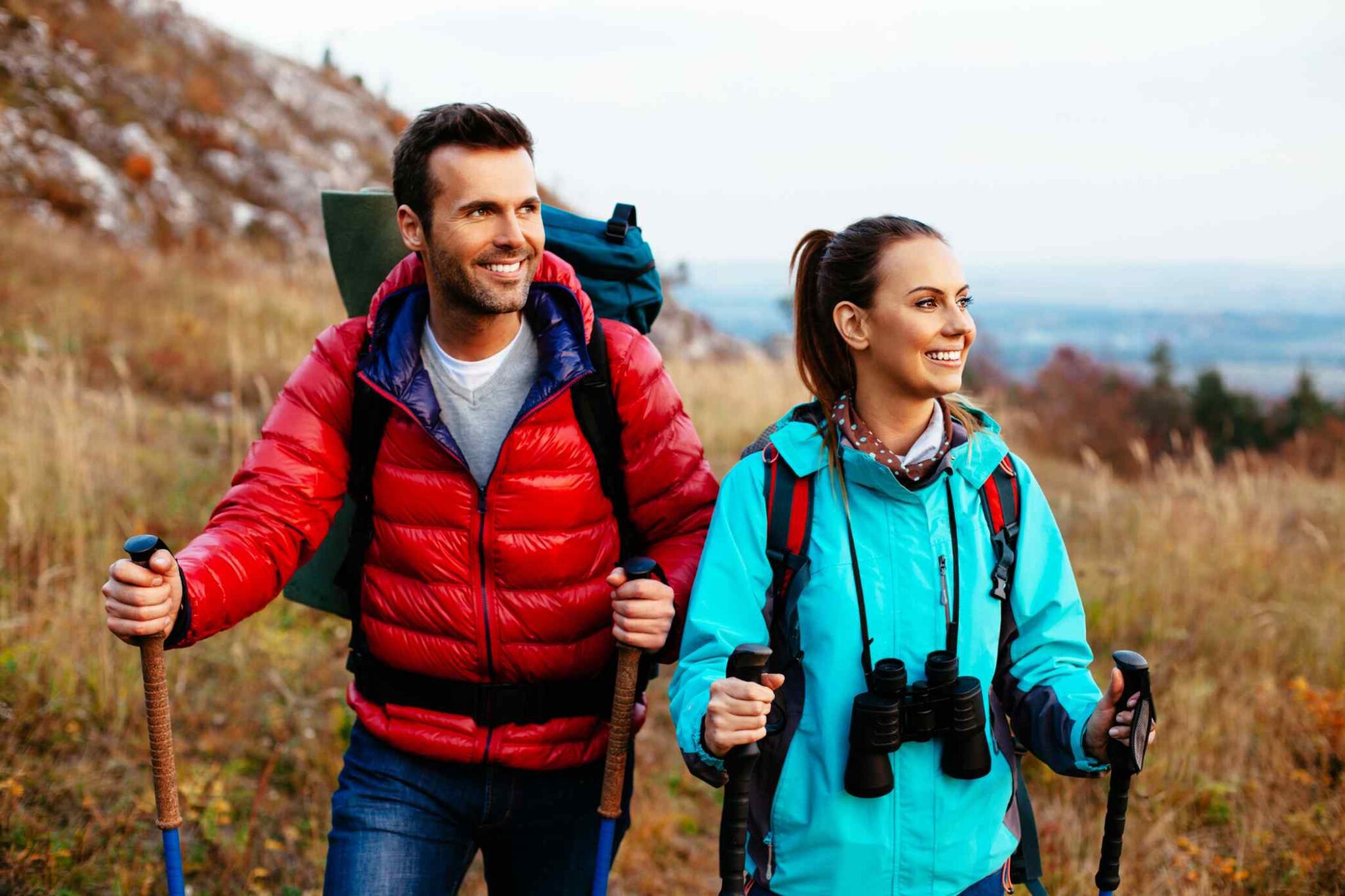 Trail Running vs. Hiking: Which is Right for You? - Urbaki Outdoor