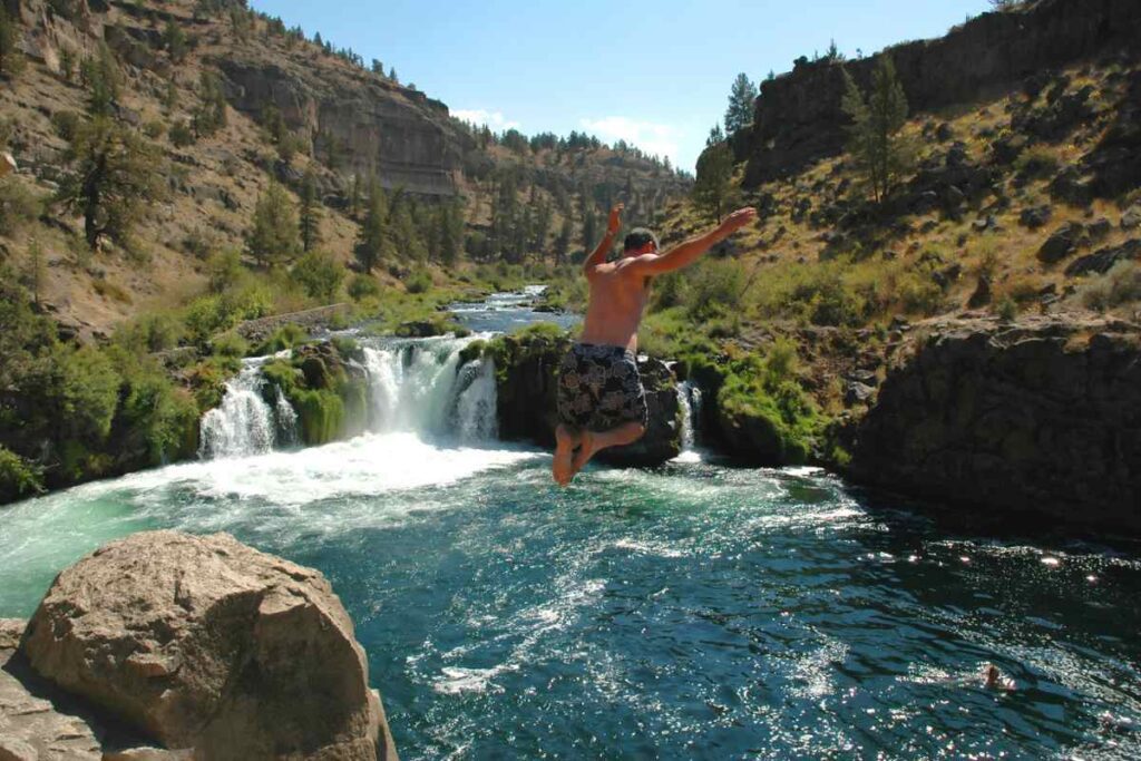 The Best Waterfalls Around the World for Cliff Jumping - Urbaki Outdoor