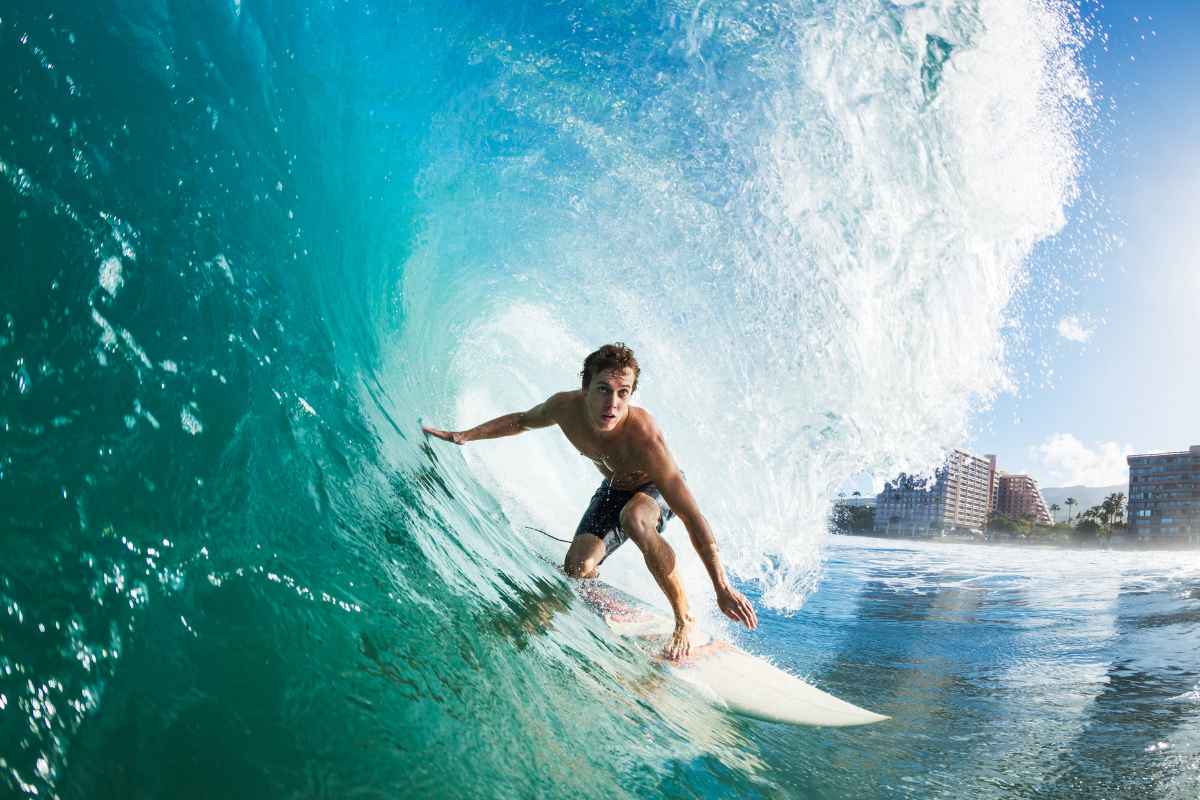 Why Every Surfer Should Learn to Understand Wave Patterns - Urbaki Outdoor