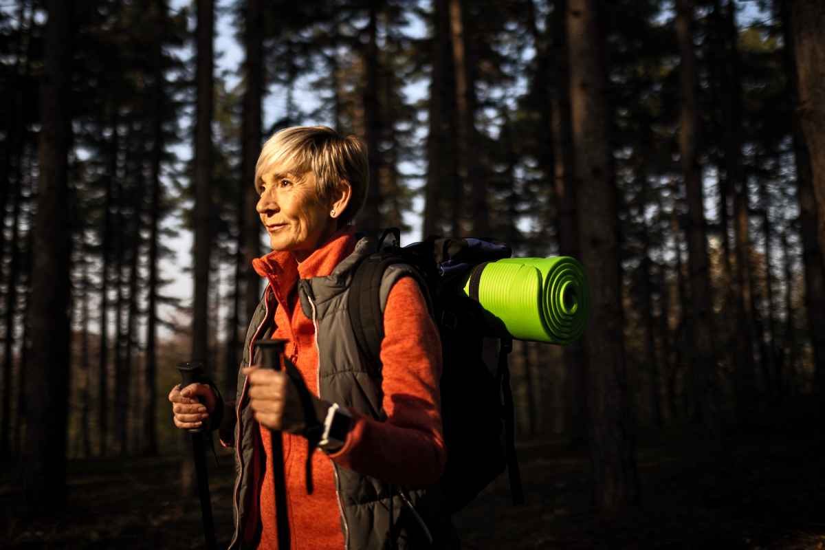 The Benefits of Solo Hiking and How to Stay Safe on Your Own - Urbaki ...