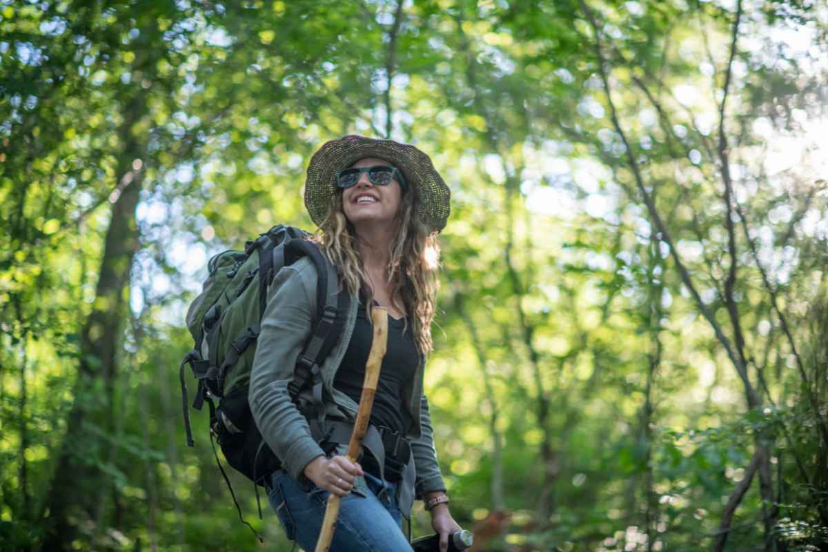 The Benefits of Solo Hiking and How to Stay Safe on Your Own - Urbaki ...