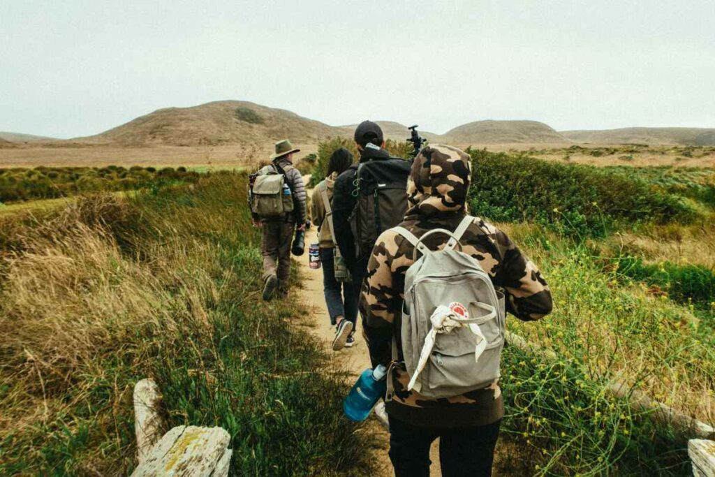 Trail Runners’ Guide to Fastpacking: Gear, Food, and Pacing Basics ...
