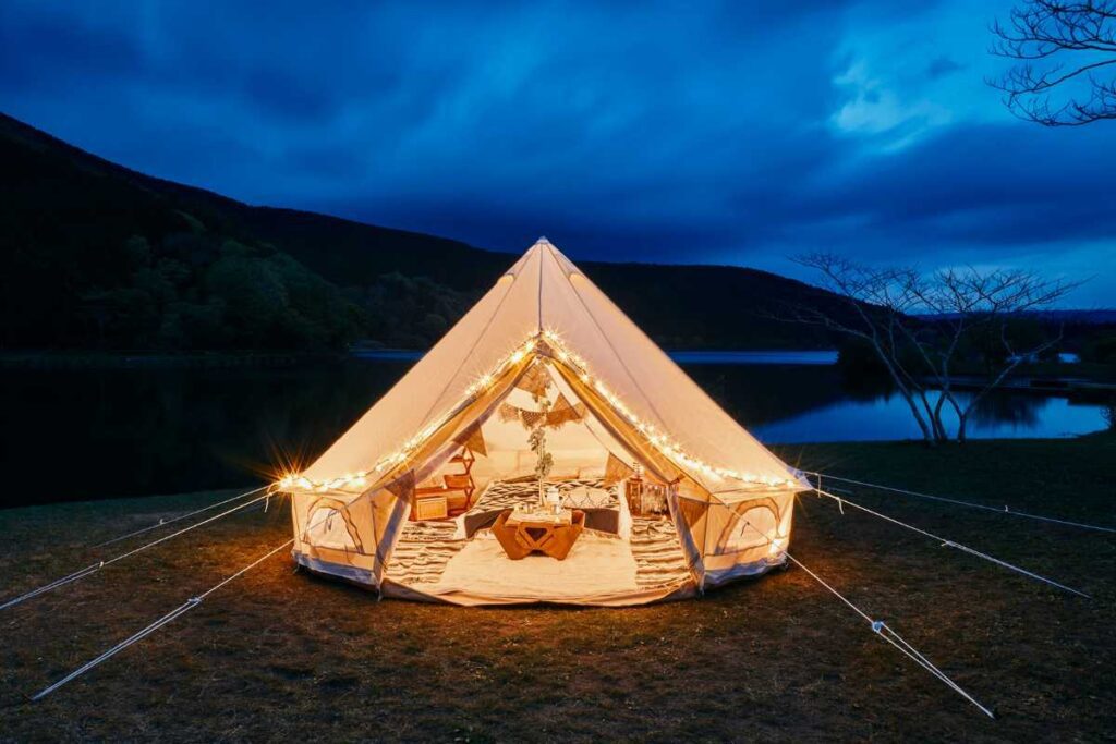 Tent Camping Set Up Ideas: 7 Steps In The Right Order - Urbaki Outdoor