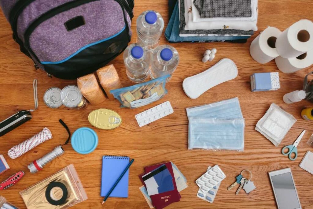 Camping Hygiene Women: Trail-Tested Solutions - Urbaki Outdoor