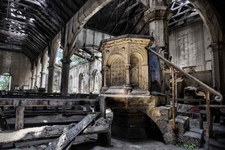 Touring Plymouth, Montserrat, the Pompeii of the Caribbean