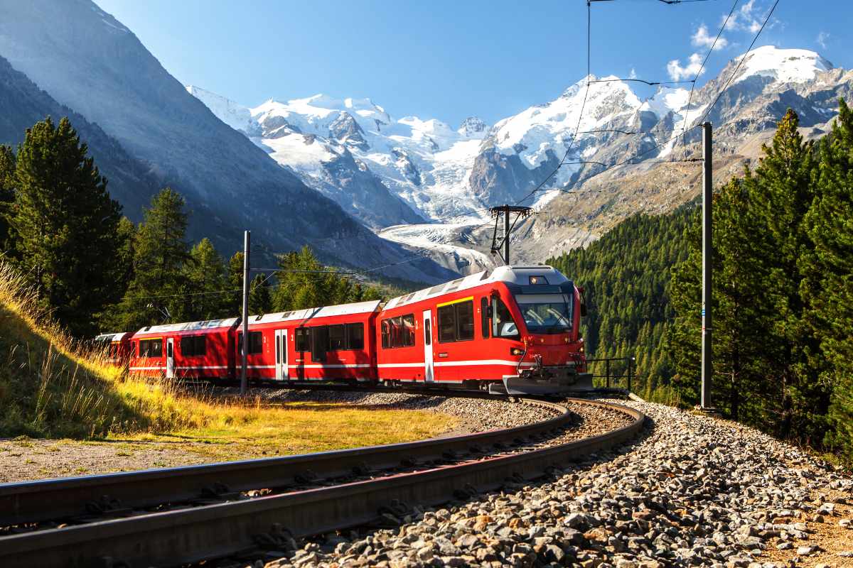 Travel Guide! Top 30 Places In The Alps
