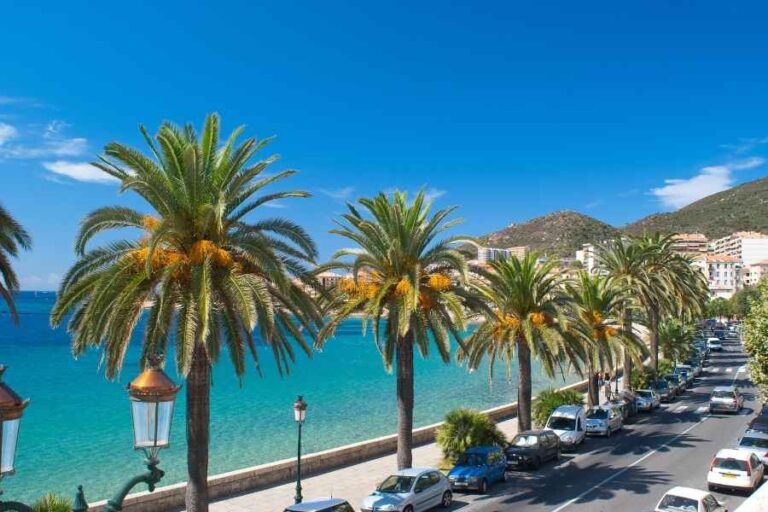 Corsica - Ultimate Travel Guide