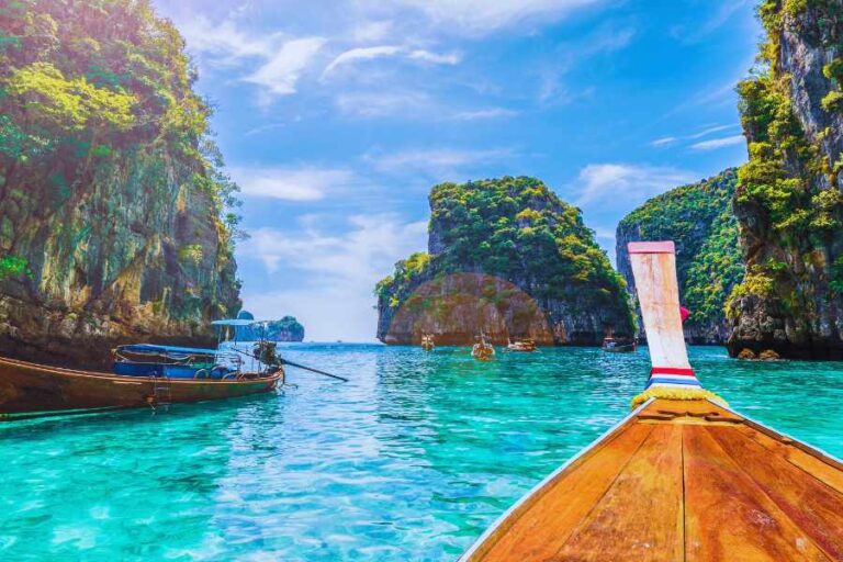 The Ultimate Phi Phi Island Travel Guide