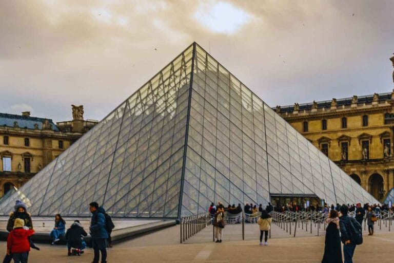 Explore the Top 5 Museums in Paris: History, Art, and Culture